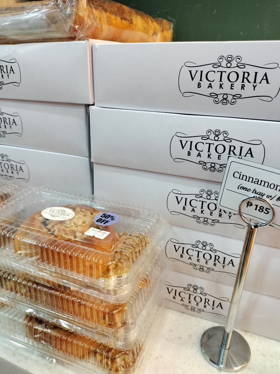 The Famous Victoria’s Bakery - The Filipino American Post